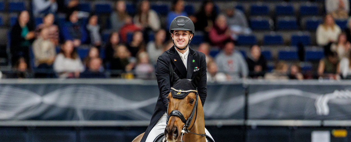 Moritz, der Hengsteflüsterer - Website Dressursport Kim